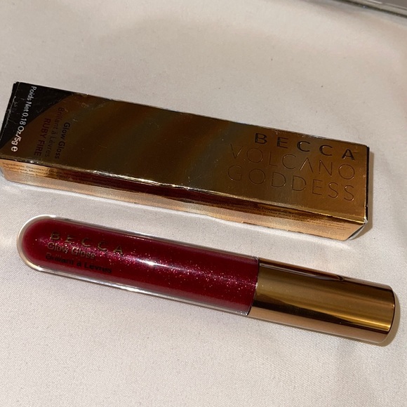 BECCA | Makeup | New In Box Becca Volcano Goddess Glow Gloss Ruby Fire ...